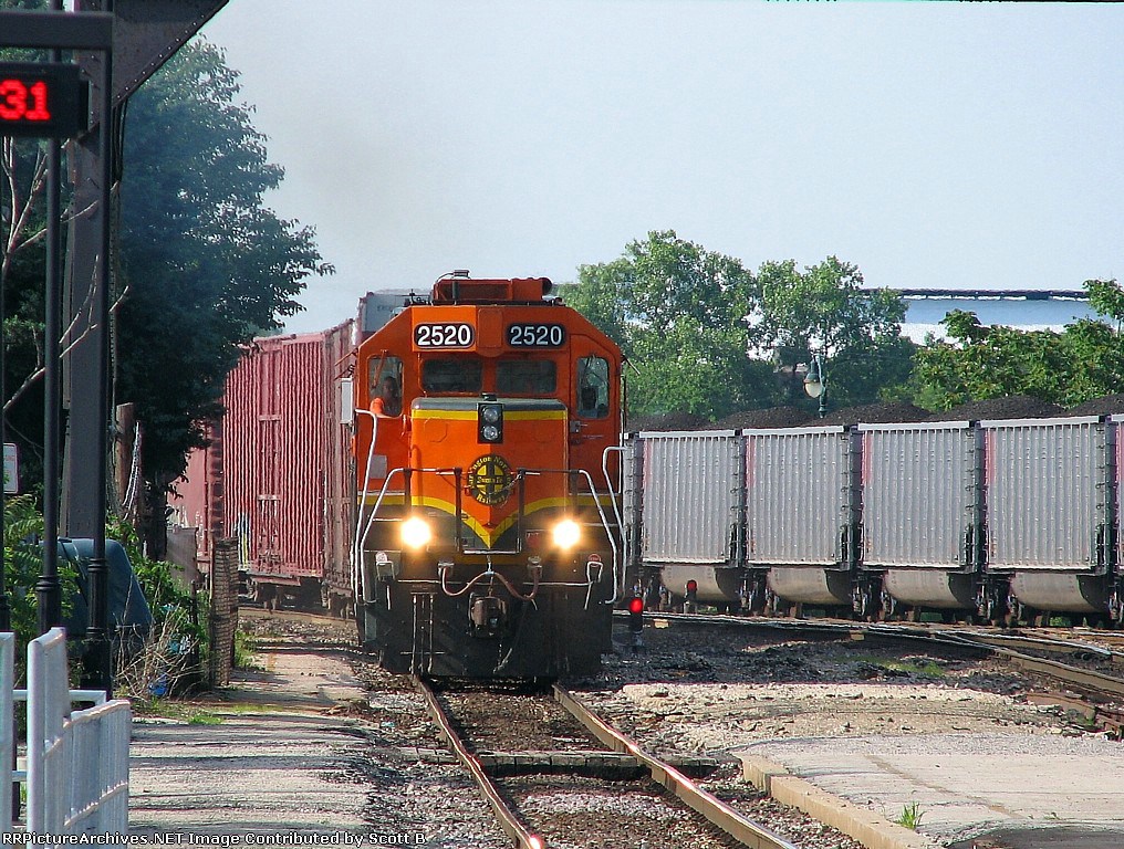 BNSF 2520